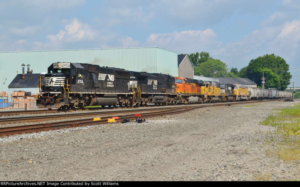 NS 34N with UP DDA40X